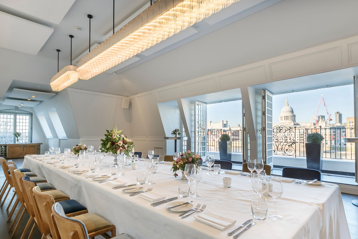 Linear Chandelier → Tom Kirk Lighting